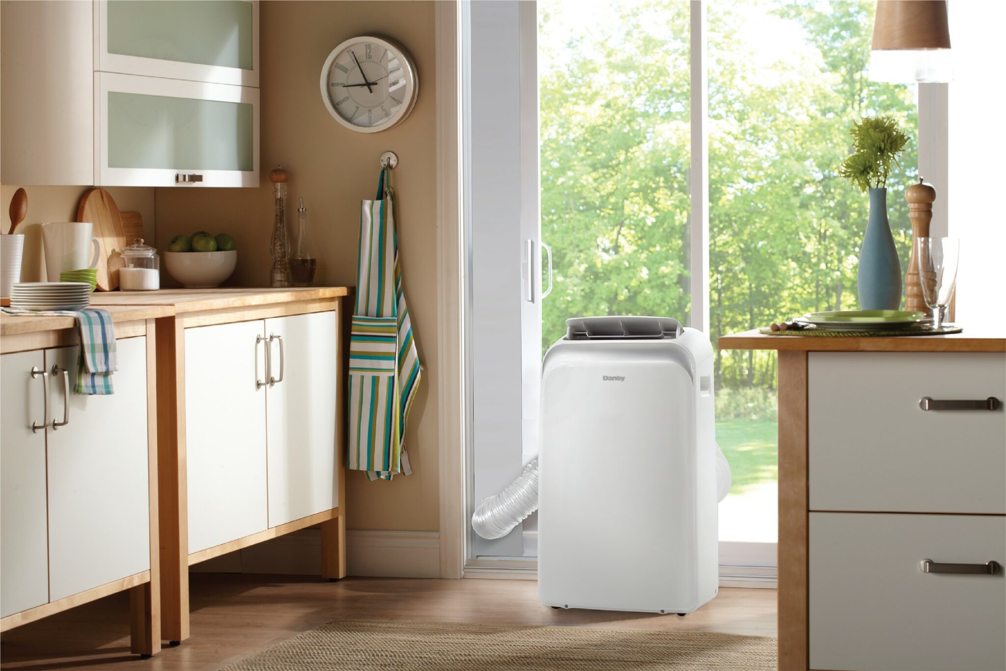 Danby 12,000 BTU (8,000 SACC) 3-in-1 Portable Air Conditioner with ISTA ...