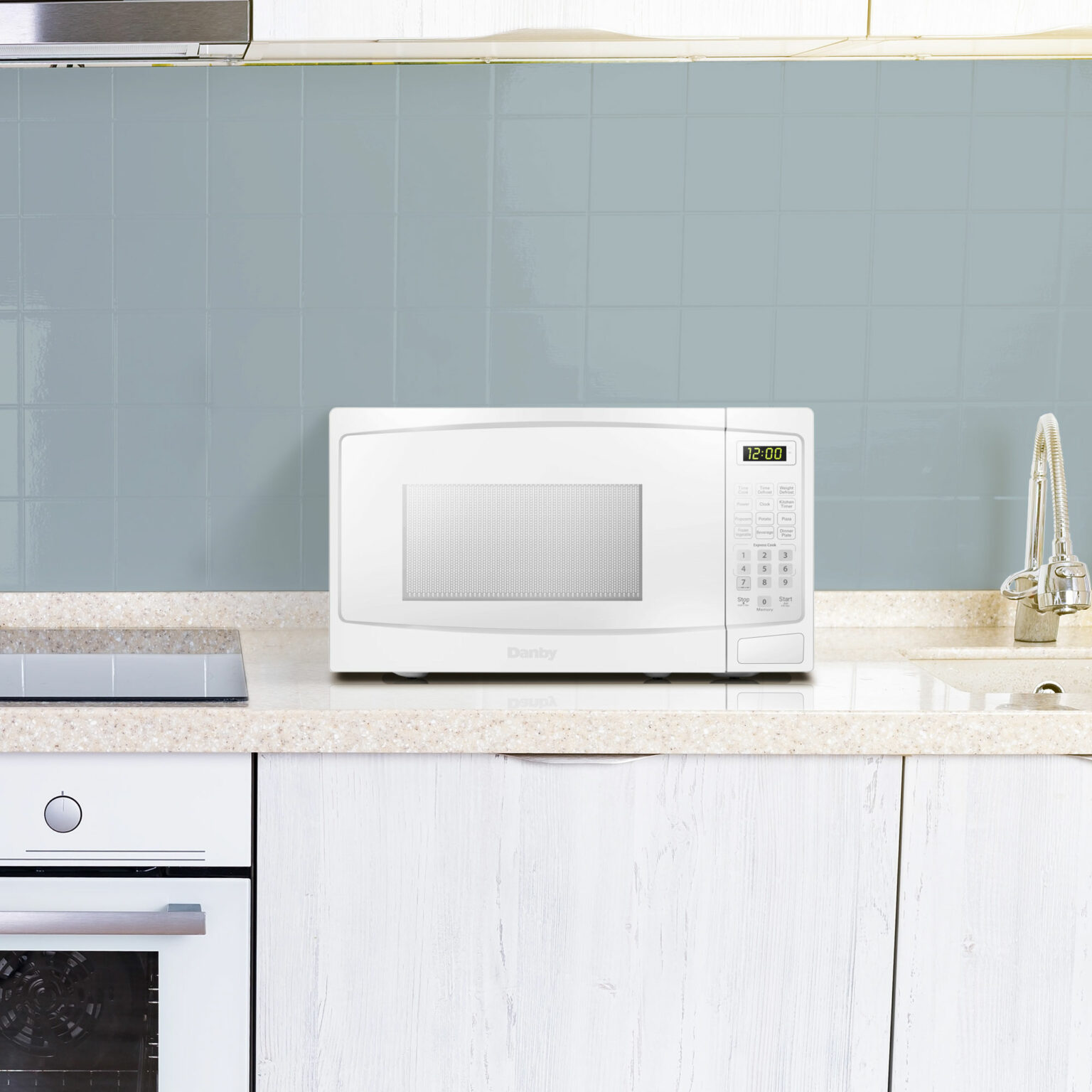 Danby 0.9 cu. ft. Countertop Microwave in White - DBMW0920BWW | Danby ...