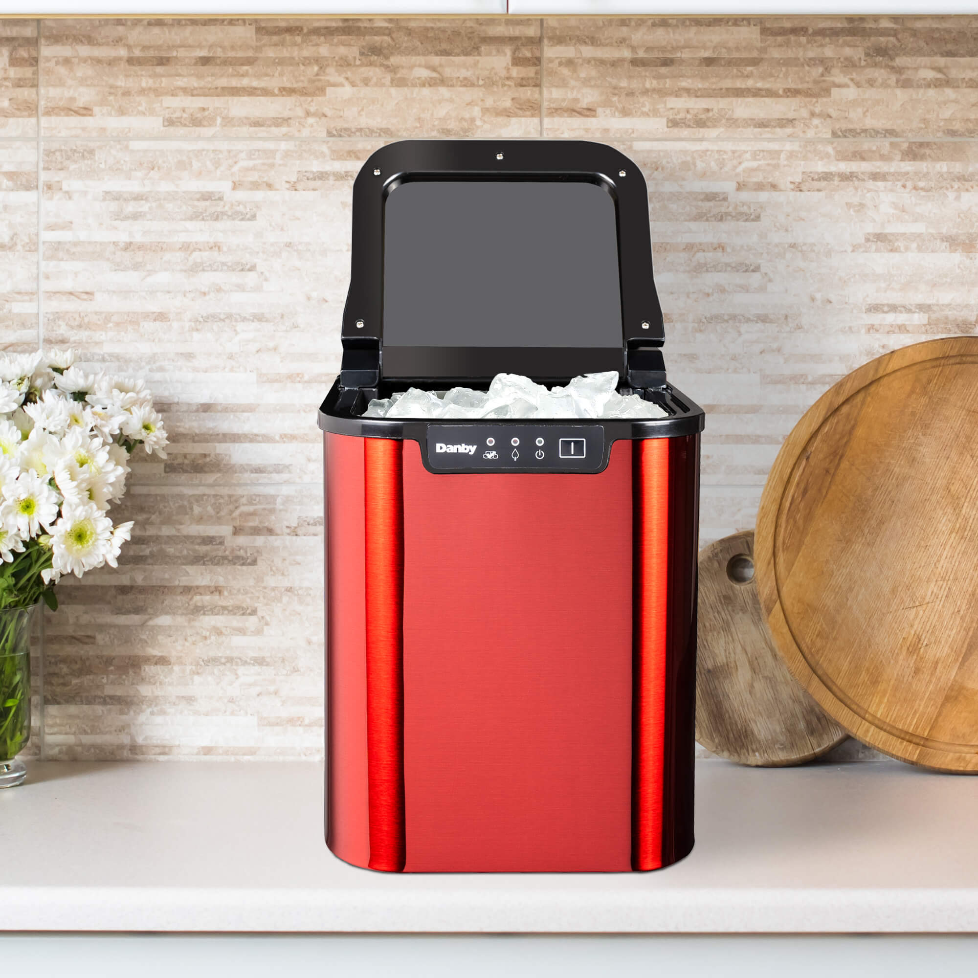 The Countertop Ice Makers for Small Spaces - Everything You Need to ...
